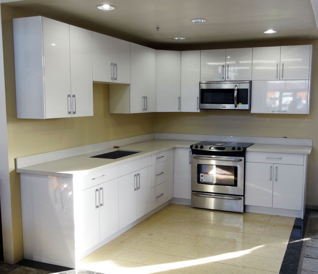 European White – GS Kitchen & Bath