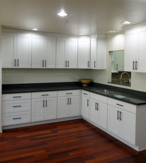 Shaker Linen White Maple – GS Kitchen & Bath