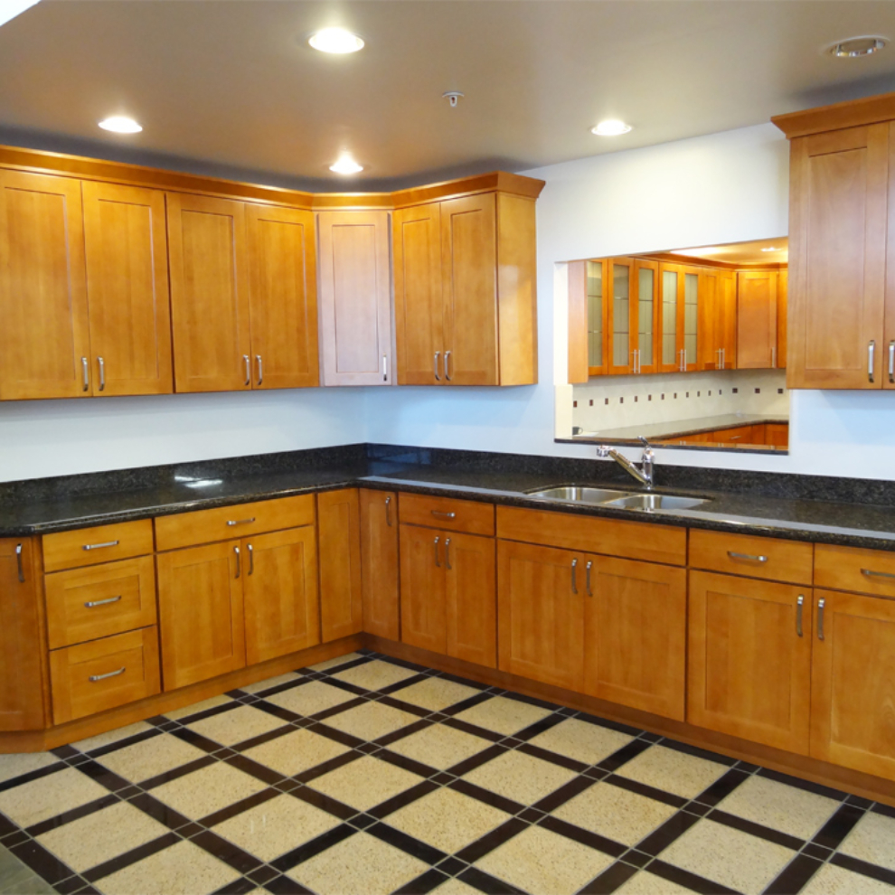 Shaker Oak Light (SOL) – GS Kitchen & Bath